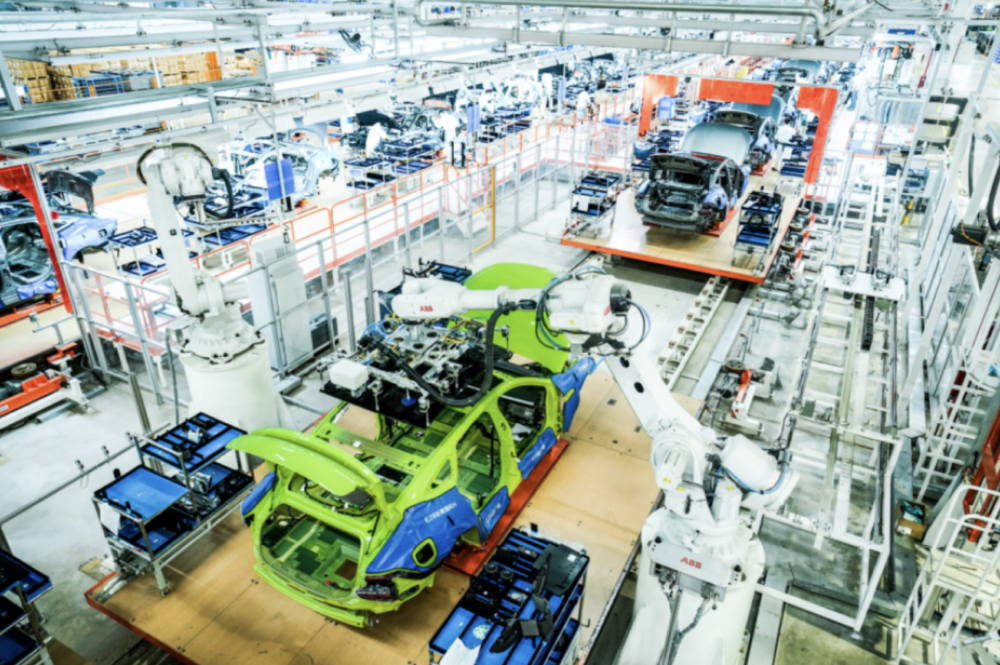 小鵬汽車とシーメンス、工場のデジタル化と脱炭素化で戦略提携 | AAiT