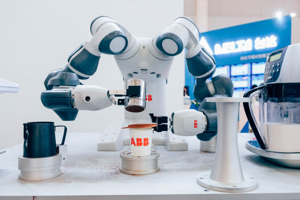 サムスンSDI、現代・起亜自動車とロボット用電池を共同開発 | AAiT