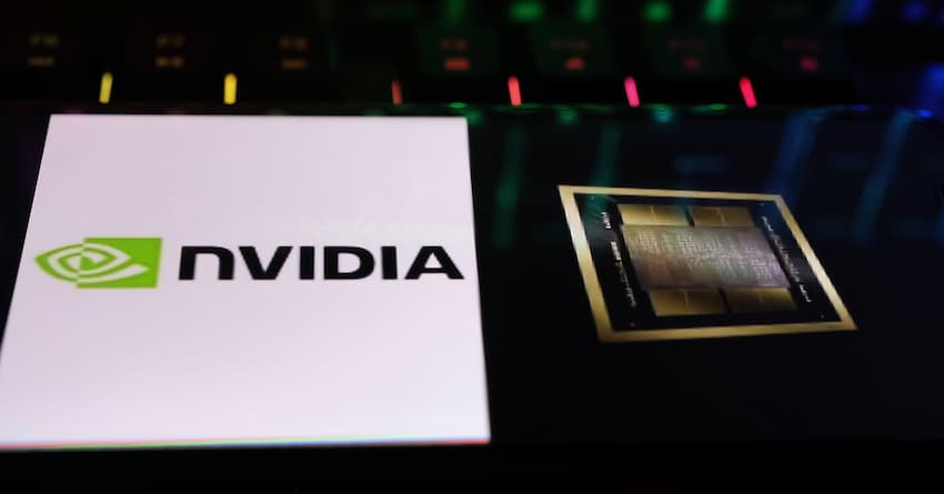 米NVIDIA、UAEへの輸出許可を取得か 年間50万個のGPU供給へ